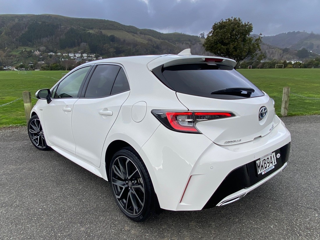 2020 Toyota Corolla ZR 1.8P HV Toyota NZ