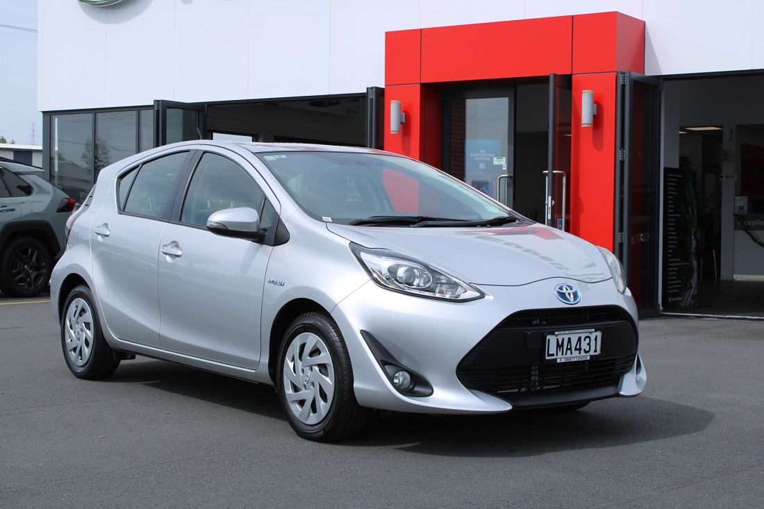 2018 Toyota Prius c Gx 1.5Ph/Cvt - Toyota NZ