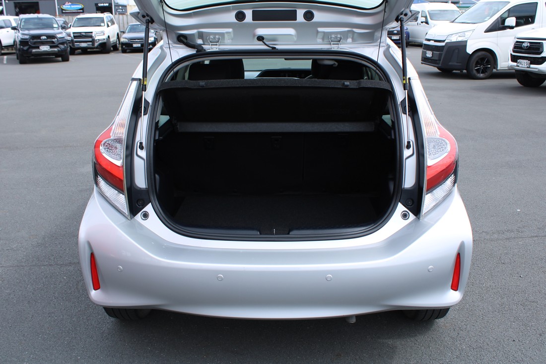 2018 Toyota Prius c Gx 1.5Ph/Cvt - Toyota NZ