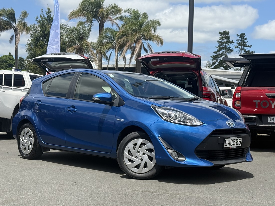 2019 Toyota Prius c GX 1.5L HYBIRD - Toyota NZ