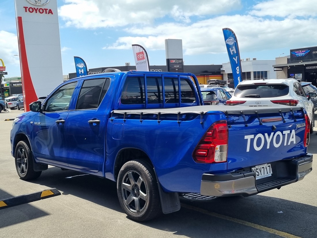 2021 Toyota Hilux Workmate 2.7P Auto 2WD - Toyota NZ