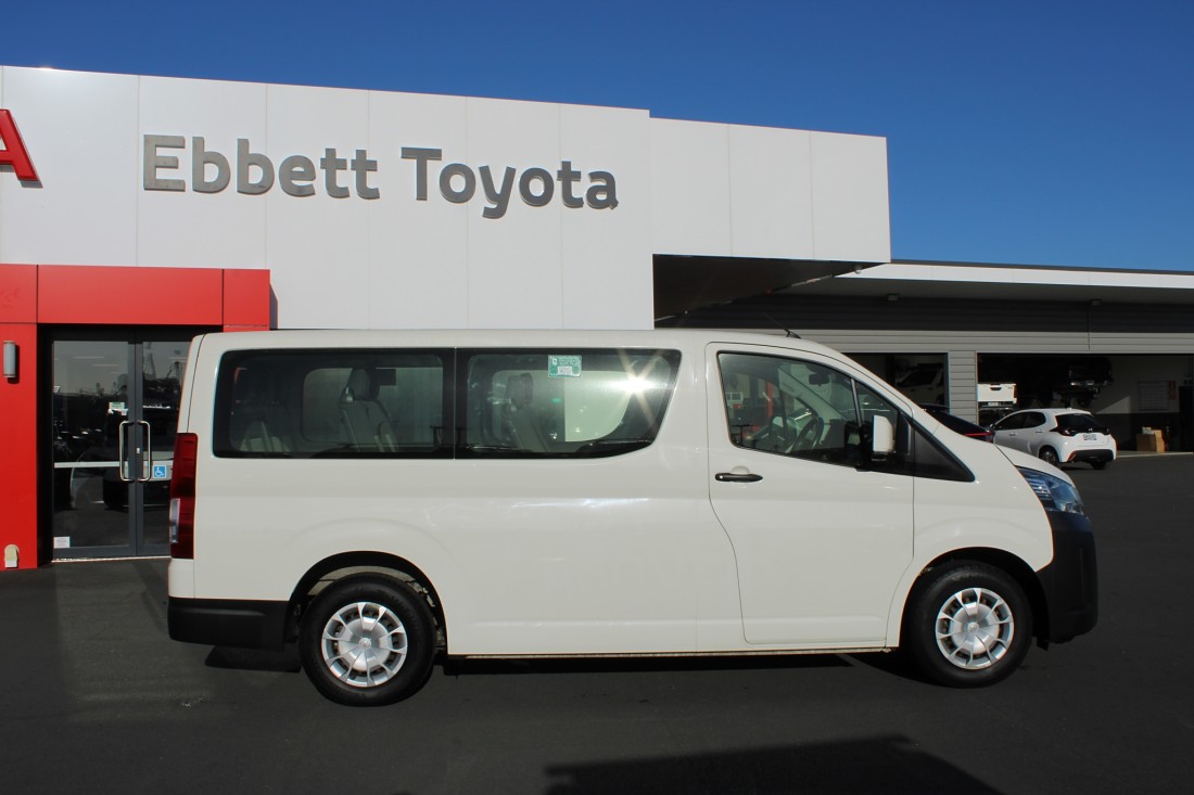2021 Toyota Hiace Zr Mb 2.8Dt/6At - Toyota NZ