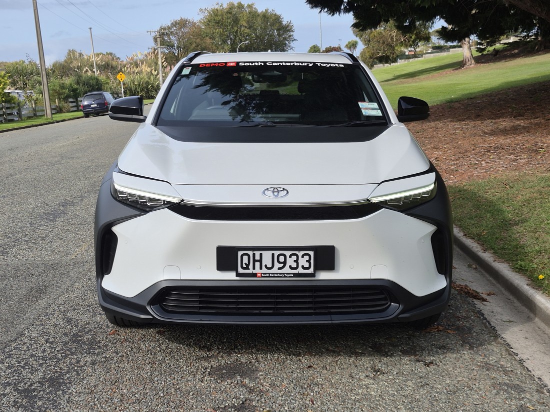 2023 Toyota bZ4X Pure BEV FWD SUV/5D/5S - Toyota NZ