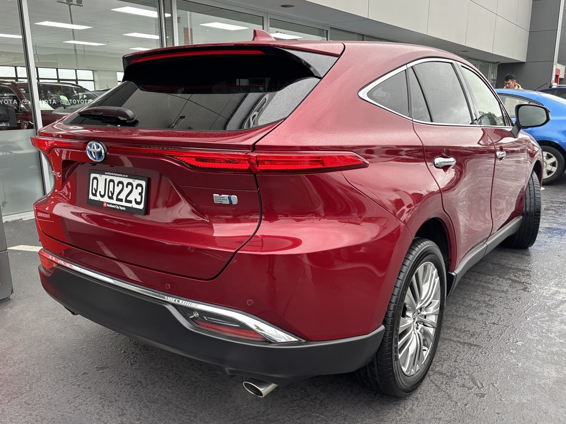 2020 Toyota Harrier Z EDITION HYBRID 4WD - Toyota NZ