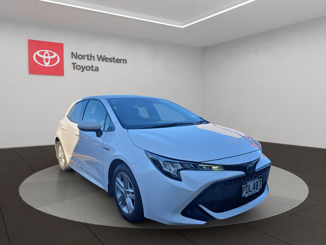 2022 Toyota Corolla GX 1.8L Hybrid 2WD Hatchback - Toyota NZ