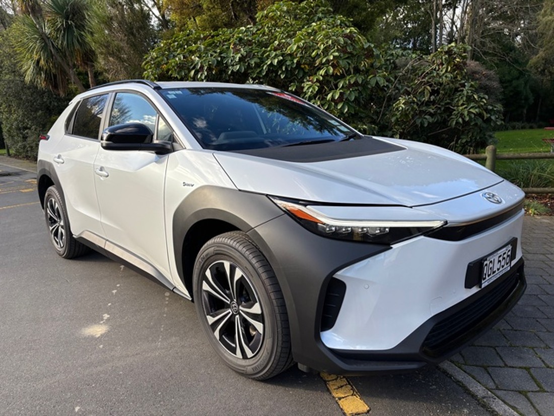 2023 Toyota bZ4X Pure BEV FWD SUV/5D/5S (XEAP-NM1) - Toyota NZ