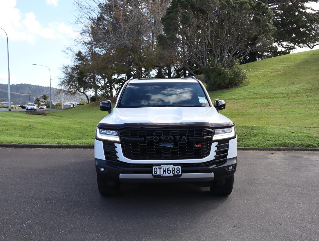 2024 Toyota Land Cruiser 300 GR Sport 3.3DT 10AT 4WD SUV/5S (FJAG-SI3) - Toyota NZ