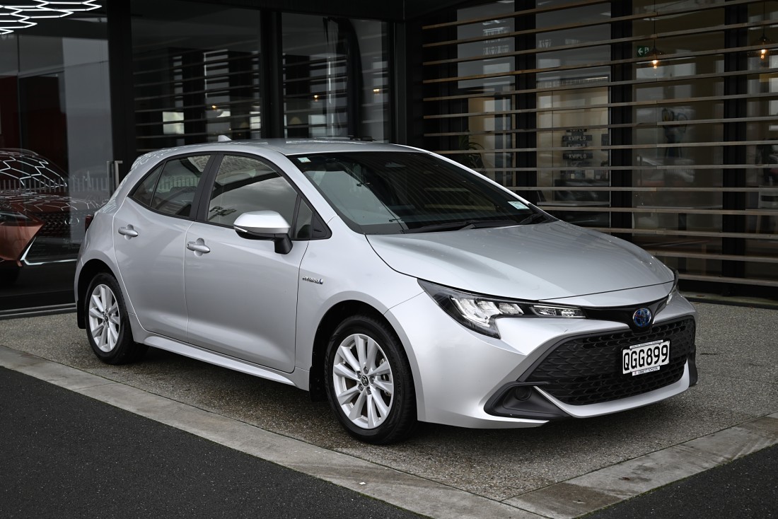 2023 Toyota Corolla Gx 1.8 Petrol Hybrid FWD Hatchback - Toyota NZ