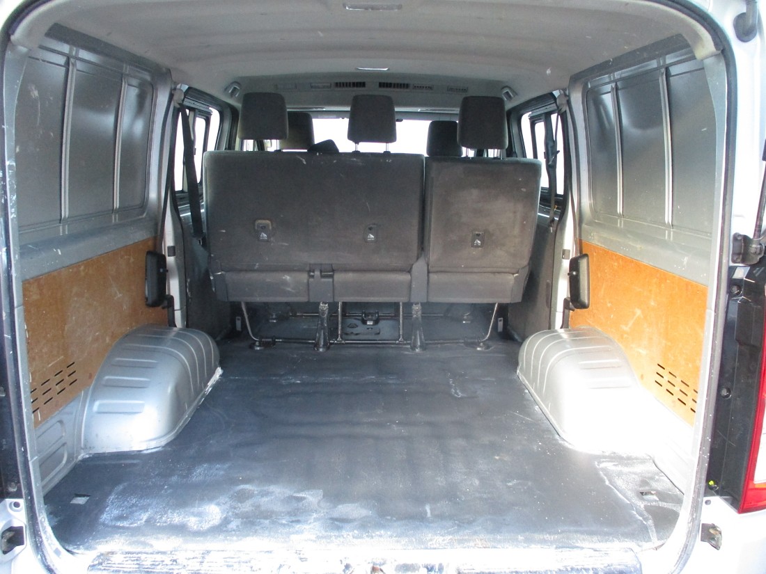 2021 Toyota Hiace ZR 2.8DT 6AT 5 Seater - Toyota NZ