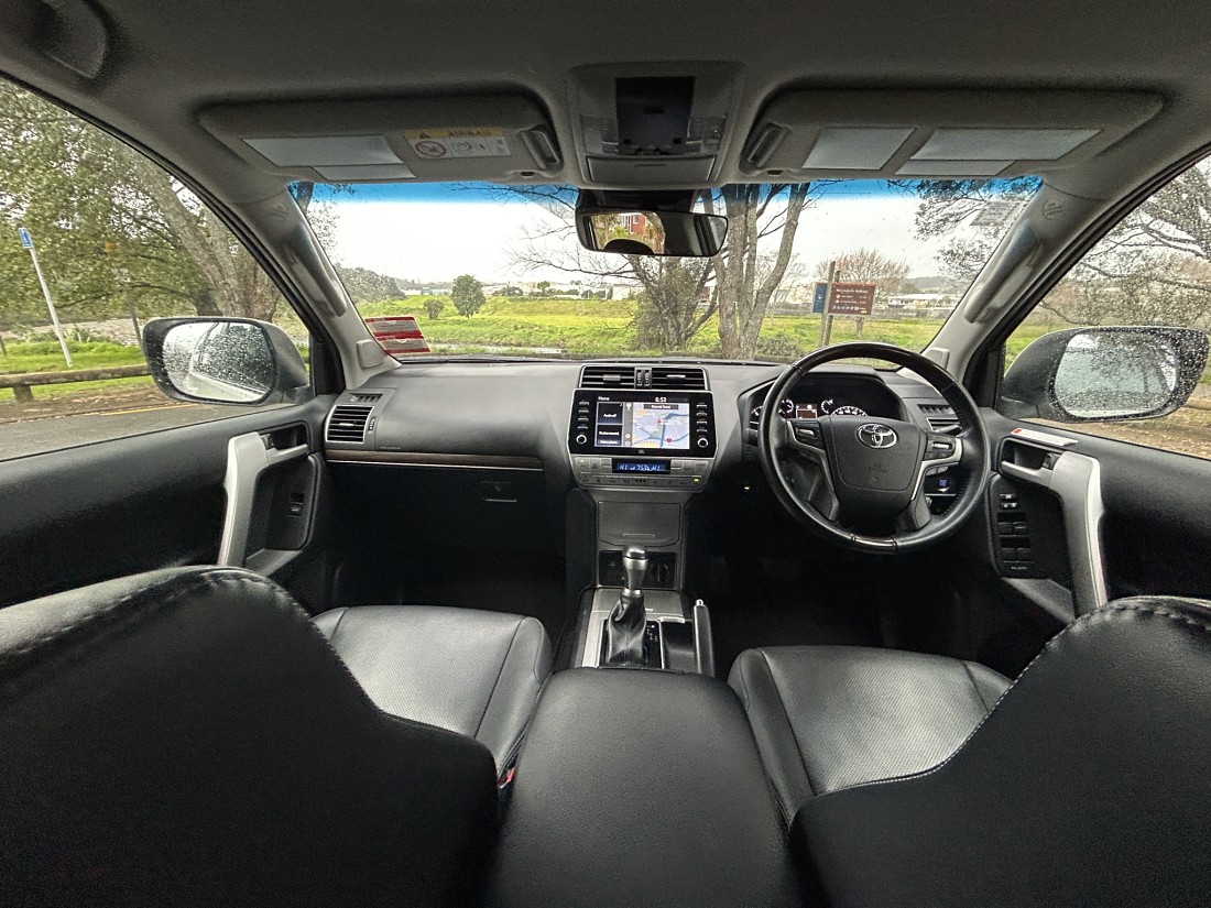 2023 Toyota Land Cruiser Prado VX 2.8D 6AT 4WD SUV/5D/7S - Toyota NZ