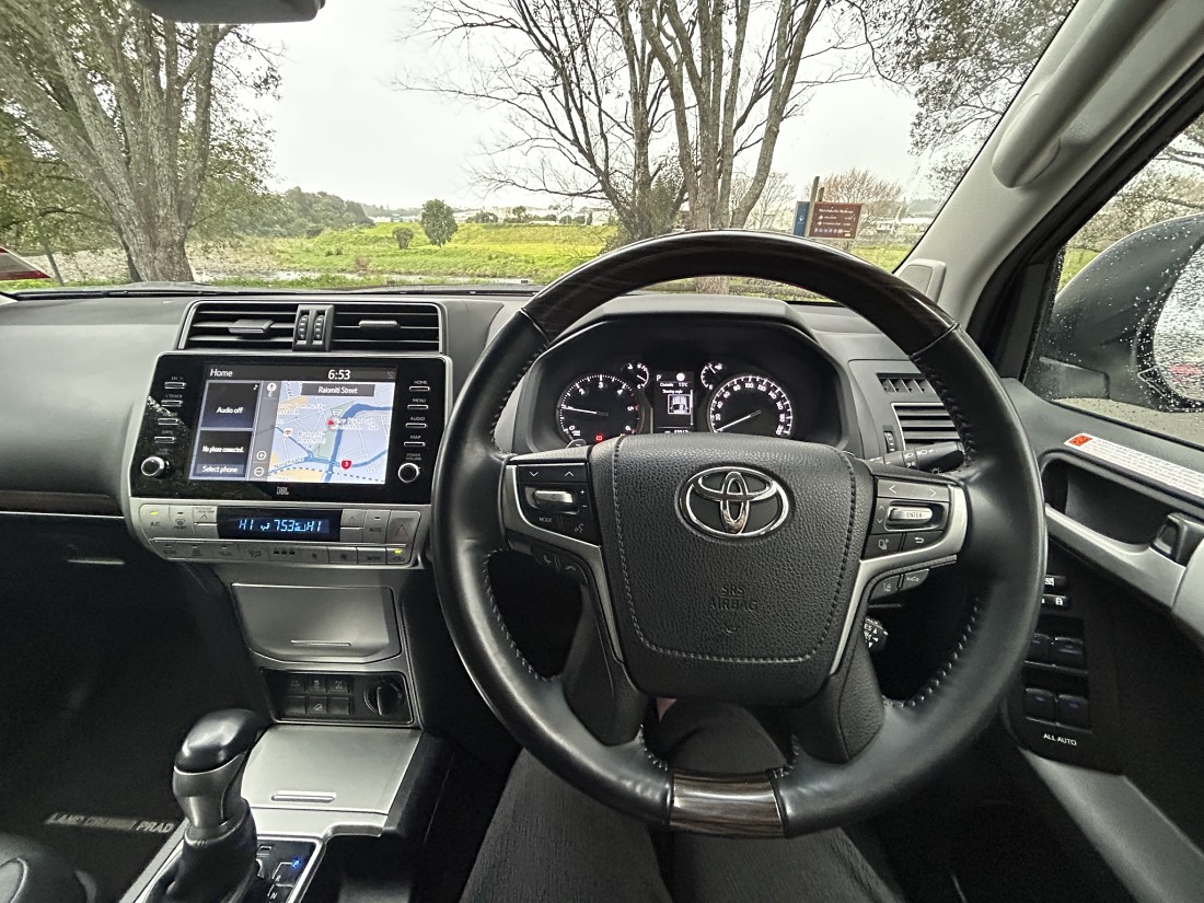 2023 Toyota Land Cruiser Prado VX 2.8D 6AT 4WD SUV/5D/7S - Toyota NZ