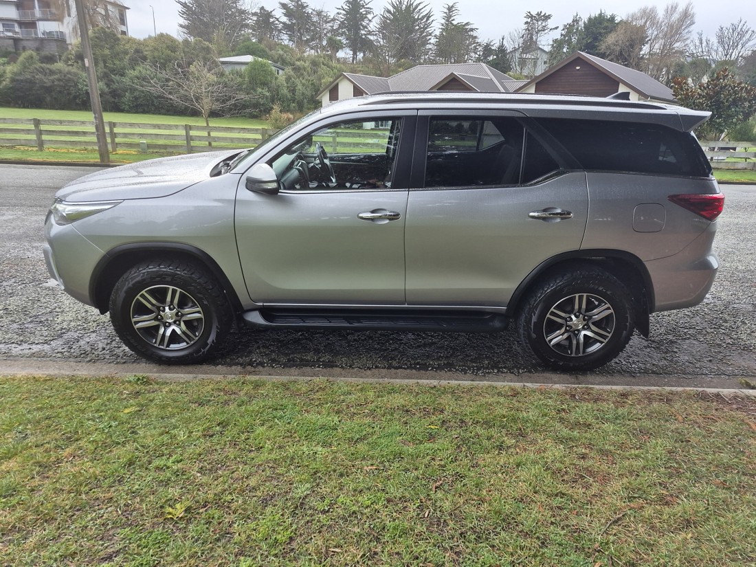 2017 Toyota Fortuner 4WD GXL 2.8DT SUV/5 6AT - Toyota NZ