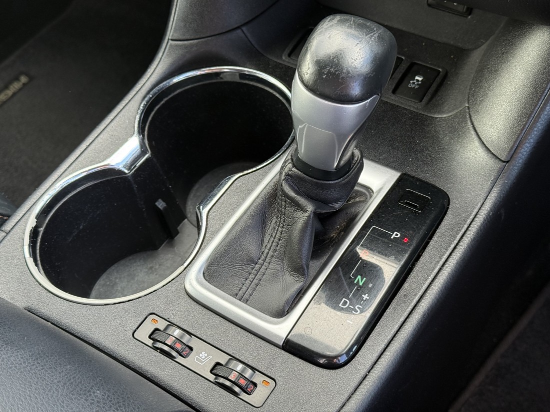 2017 Toyota Highlander Limited 3.5P 8AT AWD SUV/5D/7S (GALT-NM1) - Toyota NZ