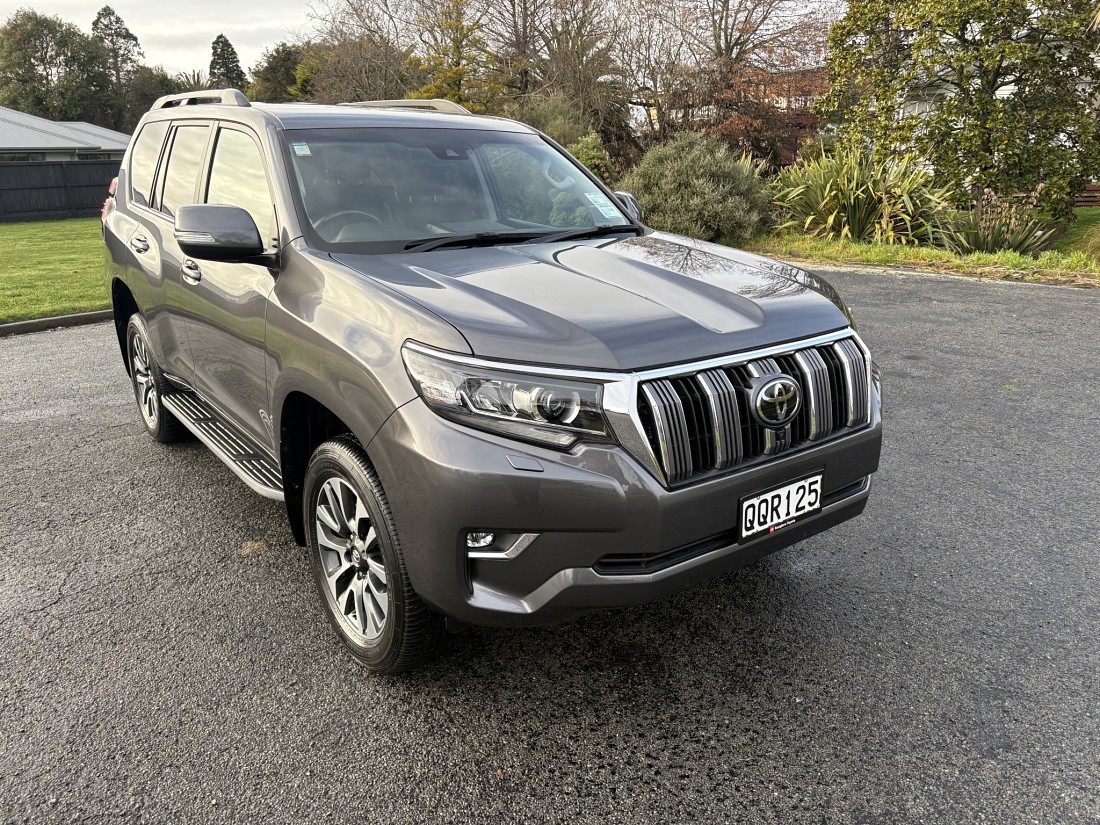 2024 Toyota Land Cruiser Prado VX 2.8D 6AT 4WD SUV/5D/7S - Toyota NZ