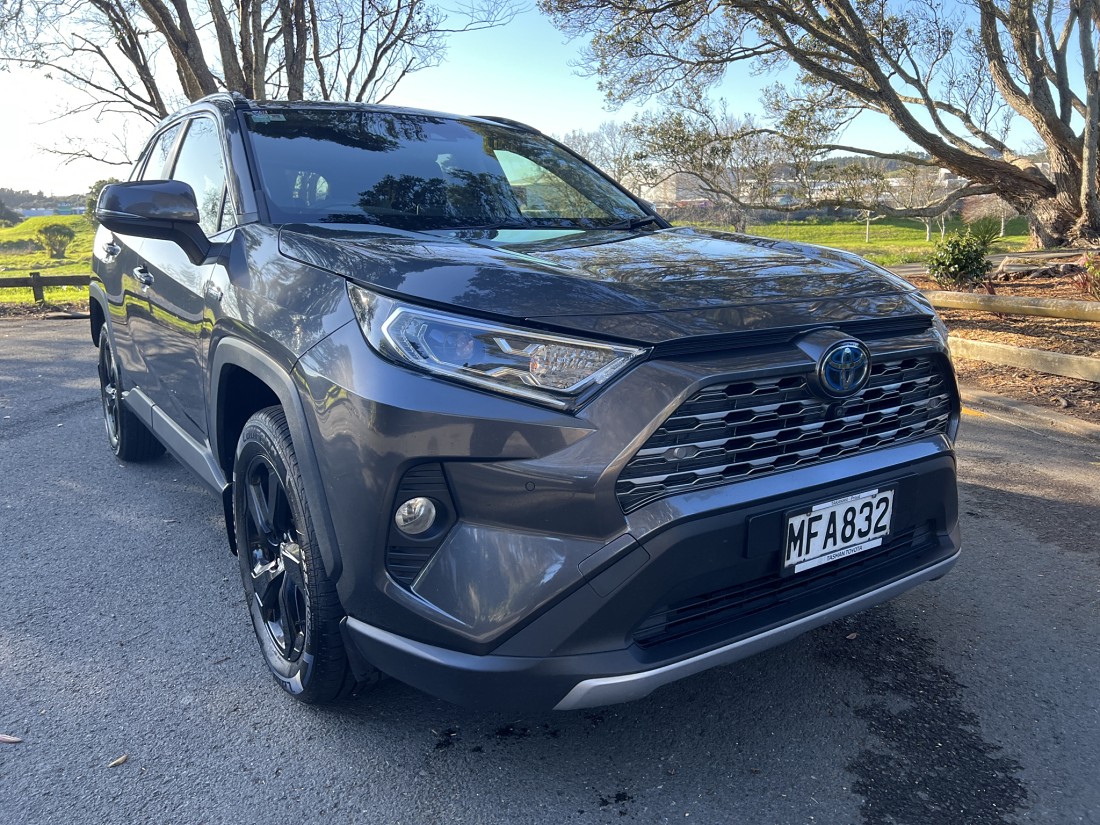 2019 Toyota RAV4 Limited 2.5P Hybrid ECVT AWD SUV/5D/5S - Toyota NZ