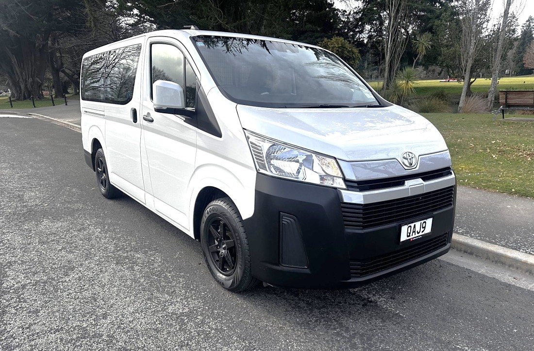 2023 Toyota Hiace ZR 2.8DT 6AT RWD GVN/5D/2S (HSGA-SI4) - Toyota NZ
