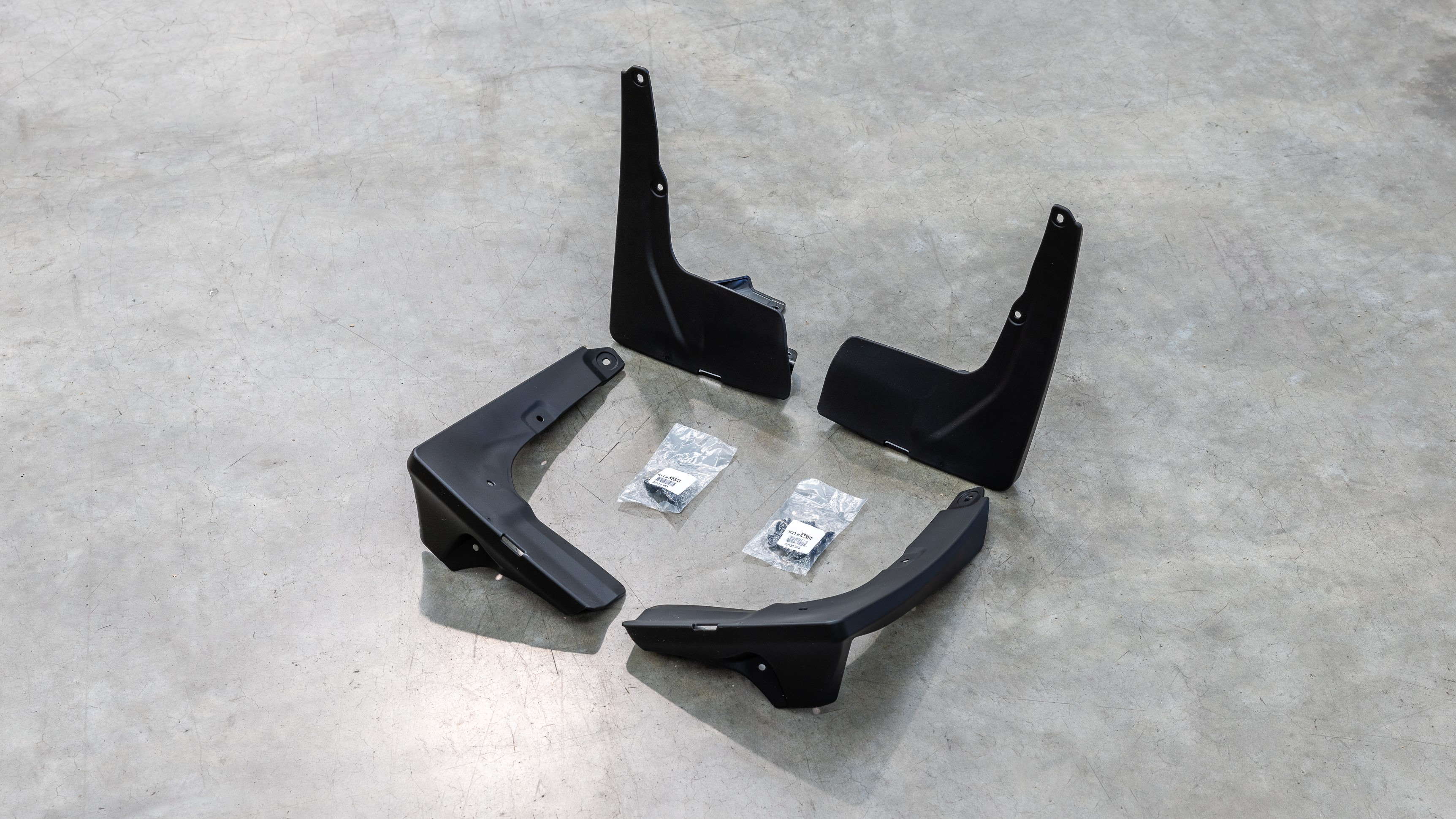 Corolla Cross Limited Hybrid - Accessories - Toyota NZ