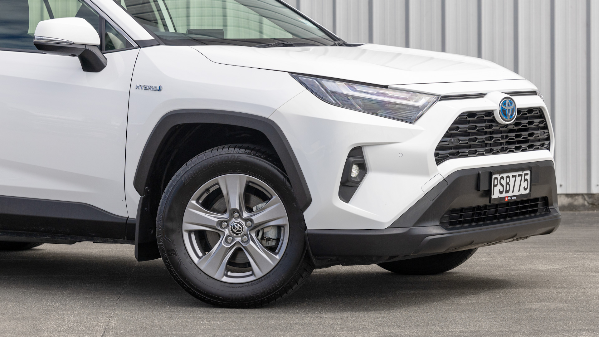 RAV4 GX Hybrid - Accessories - Toyota NZ
