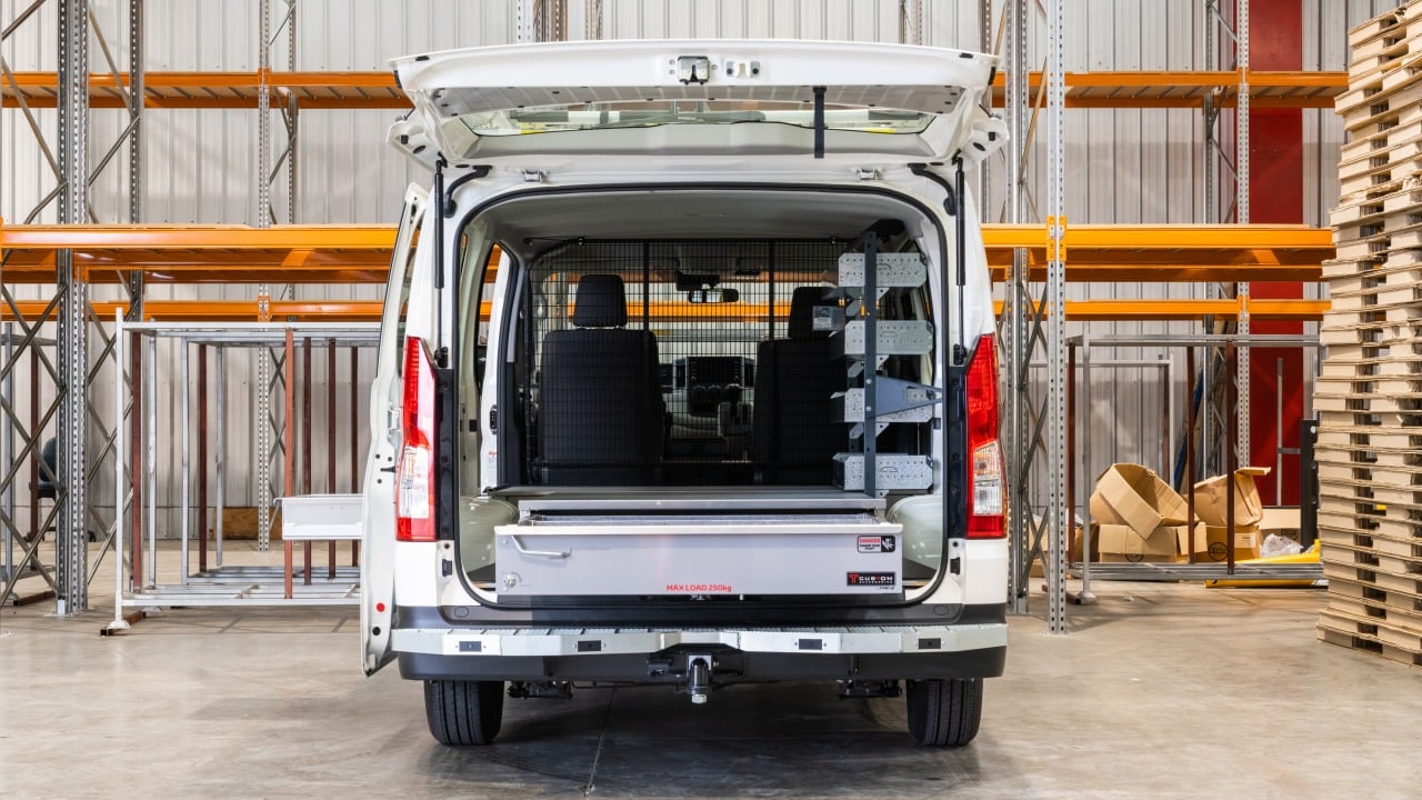 Hiace ZR Cargo Van - Accessories - Toyota NZ
