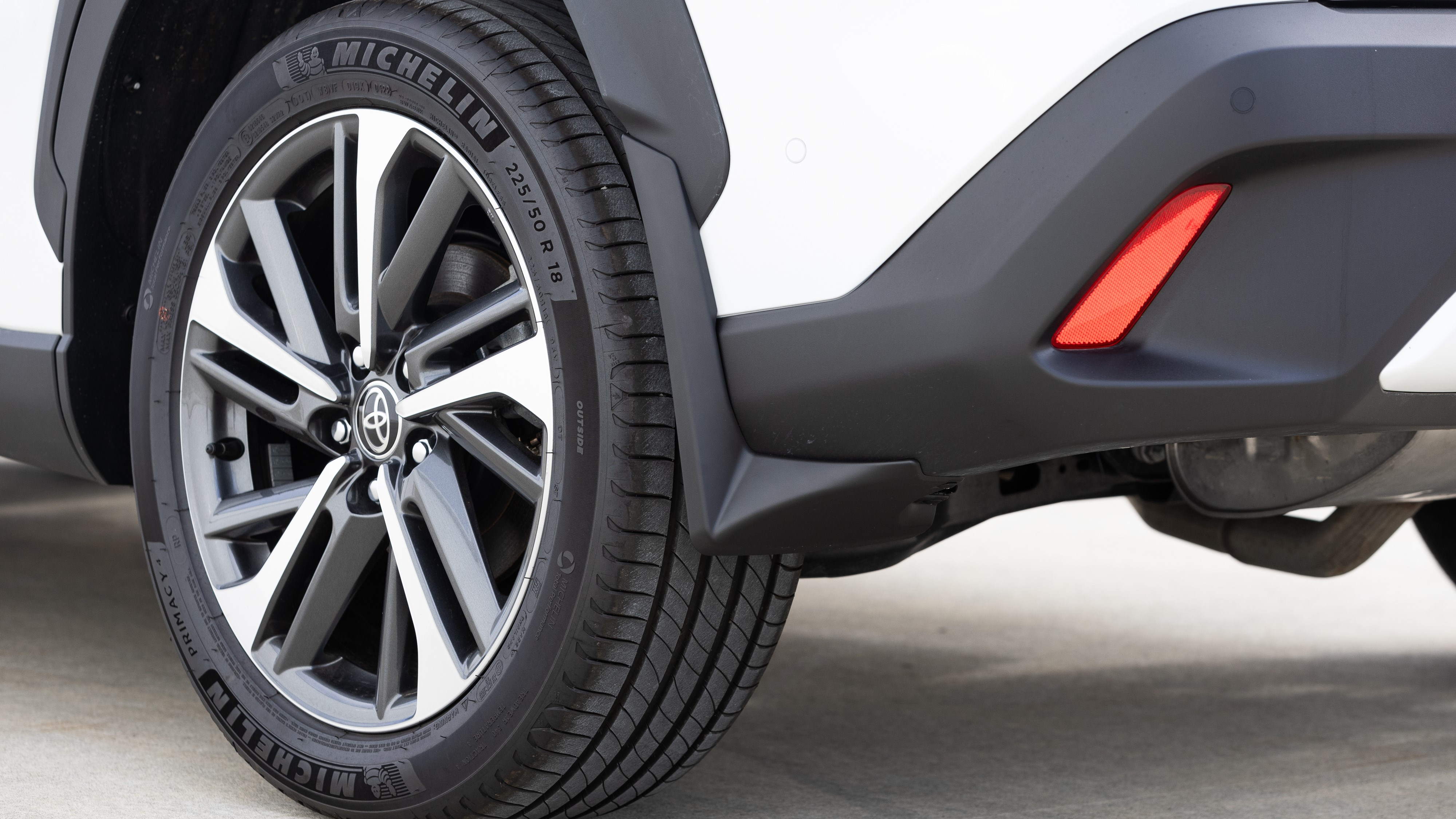 Corolla Cross Limited Hybrid - Accessories - Toyota NZ